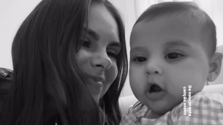 Amanda Kimberly revela momento de intimidade Helena, sua filha com Neymar Jr: 'Você é o amor que ...