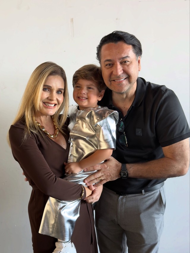 Viúva de Leandro, Andréa Mota reúne a família em cliques raros: 'A vida ...