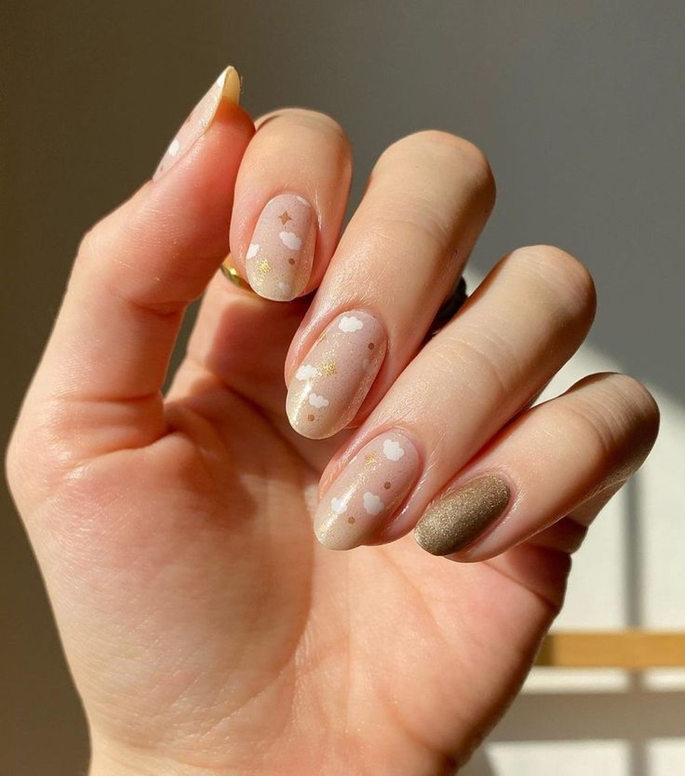 Unhas amendoadas decoradas: ideias para se inspirar