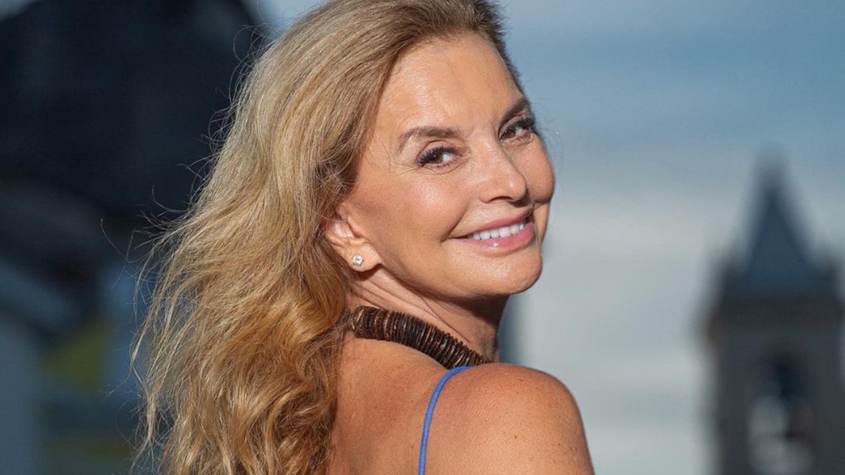 'Vovó Musa' da Vila Isabel, Paula Bergamin fala do etarismo no Carnaval ...