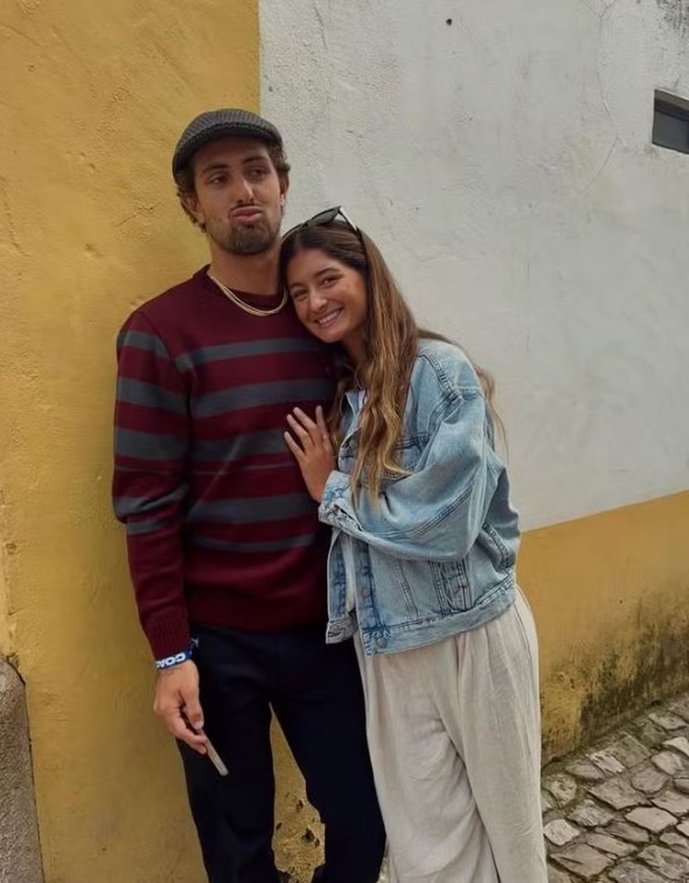 João Chianca e Luana Silva: surfistas brasileiros na disputa por ...