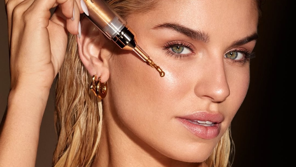 Bronzing drops: 10 séruns bronzeadores para uma pele iluminada