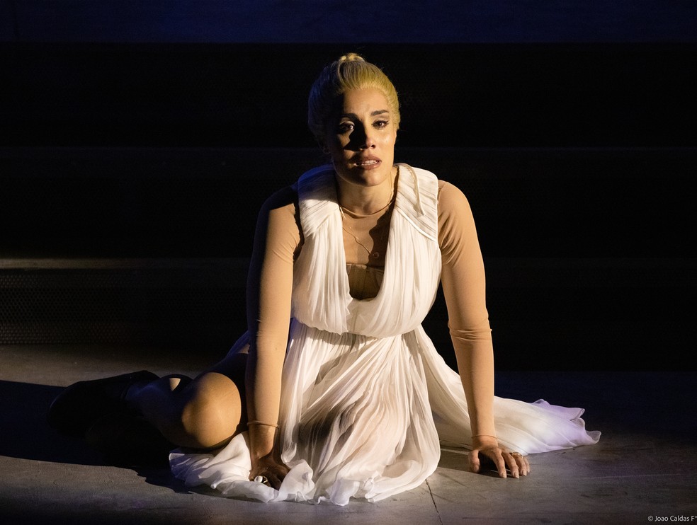 Myra Ruiz, referência do teatro musical no Brasil, revela inseguranças ...