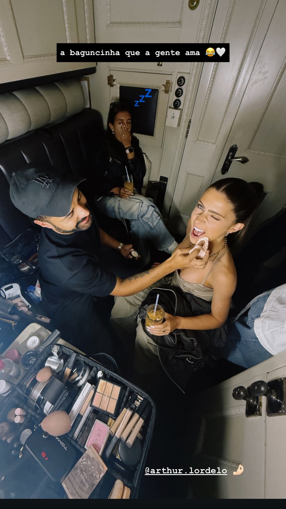 Jade Picon detalha como é morar em trem de luxo durante viagem pelo ...