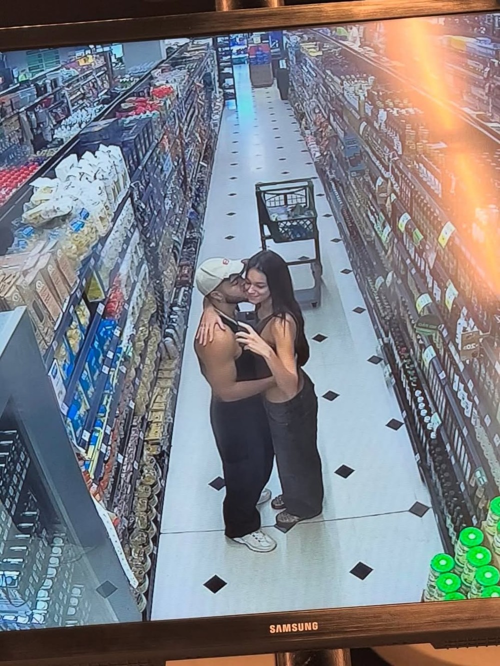 Ex-BBB Alane faz clique romântico com Francisco Gil e assume affair: 'A ...