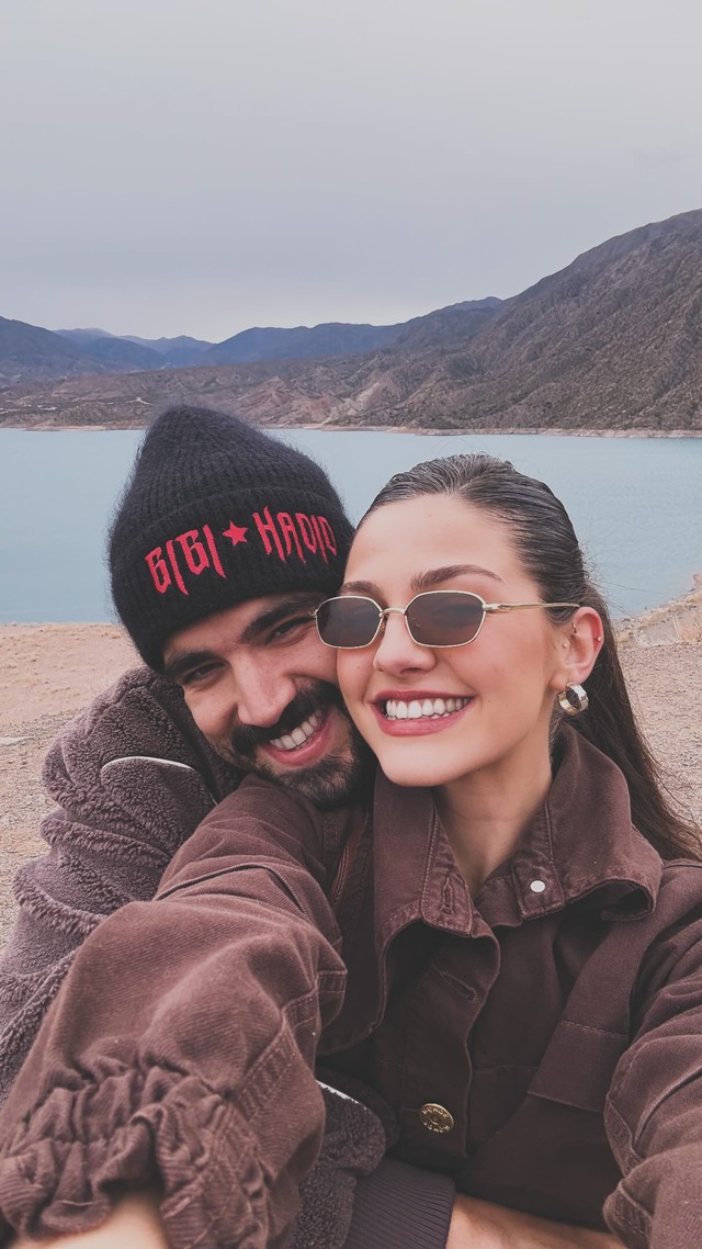 Apaixonados, Vitoria Bohn e Caio Castro acordam agarradinhos aos pés da ...