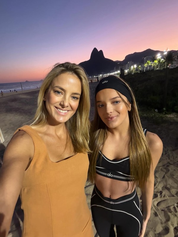 De biquíni, Ticiane Pinheiro mostra passeio com Rafa Justus, César ...