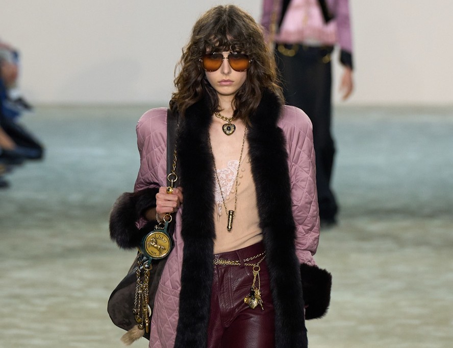Chloé expande estética boho para a coleção de Inverno 25