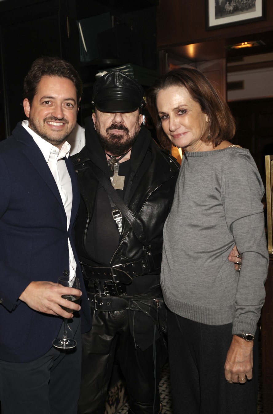 Carlos Jereissati e Georgina Brandolini D’Adda apresentam Cristina ...