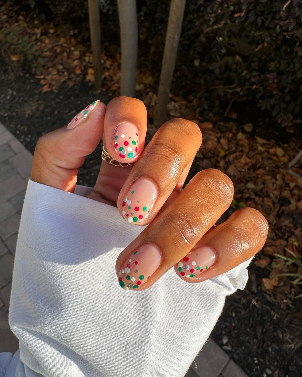 Unhas decoradas simples de diferentes estilos para se inspirar