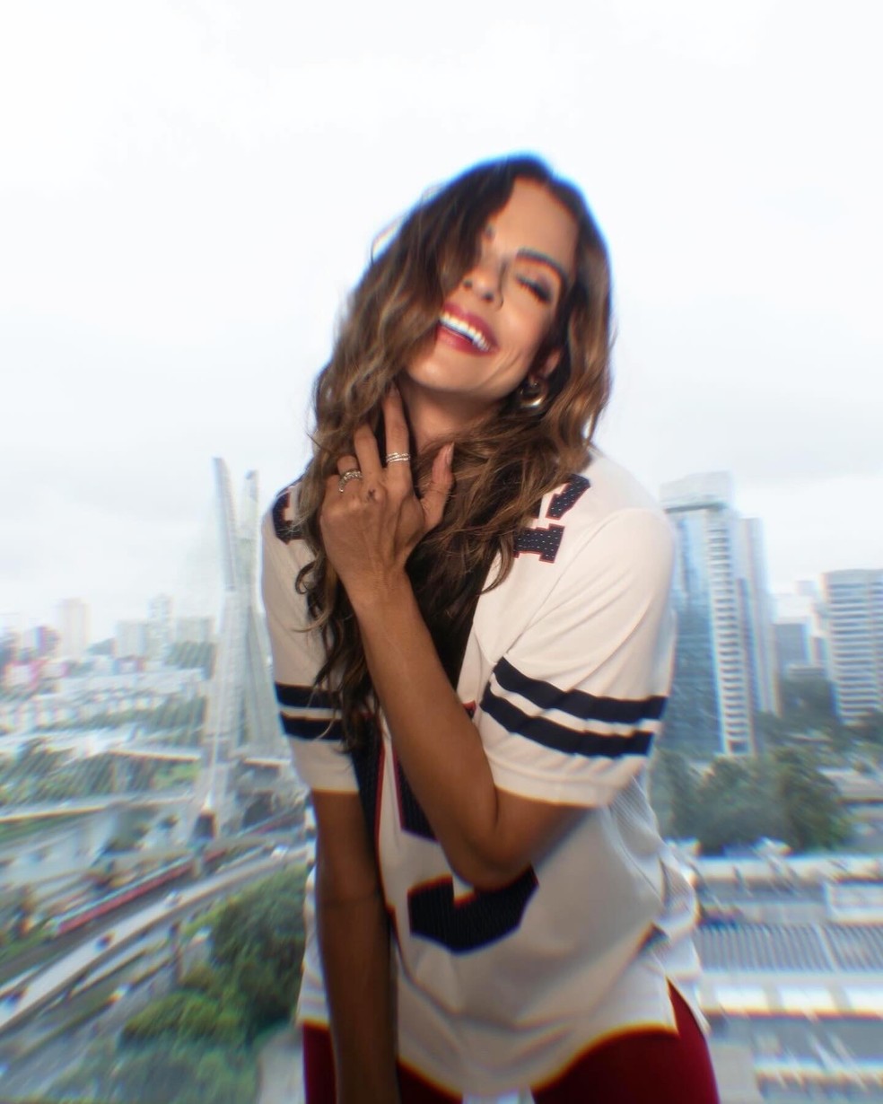 No Lollapalooza 2024, Livia Rossy comenta retorno às novelas e ...