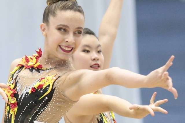 Morre aos 18 anos a ginasta Isabelle Marciniak, joia da Ginástica ...