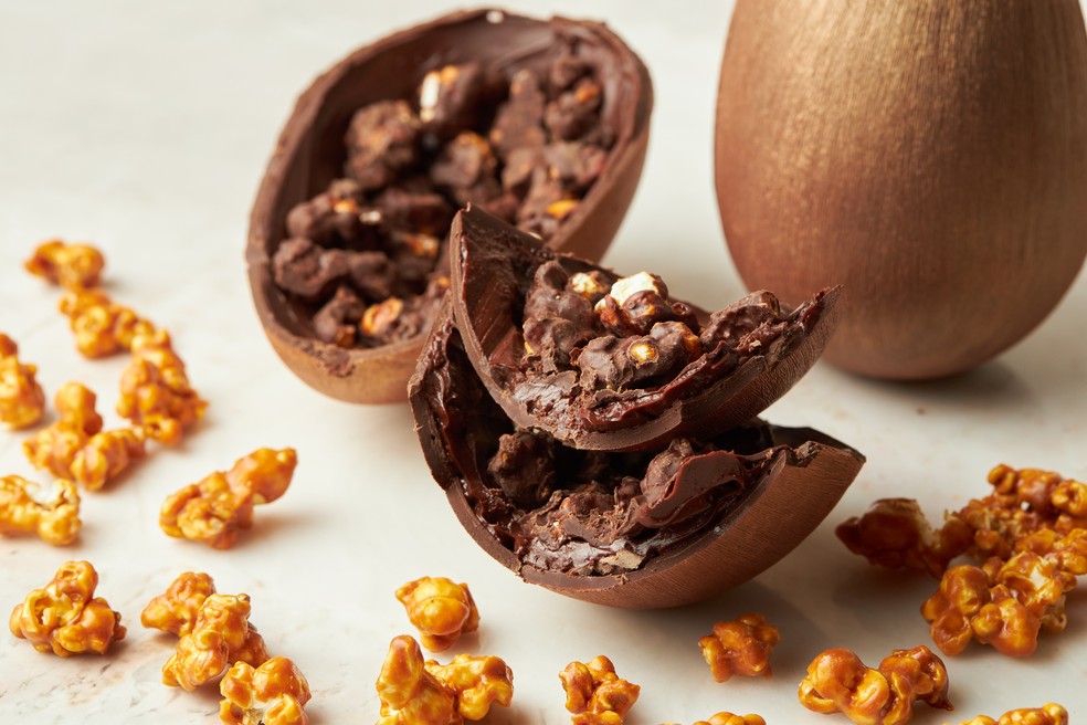 Batata chips, macarons, bolo de coco: conheça ovos de Páscoa diferentões