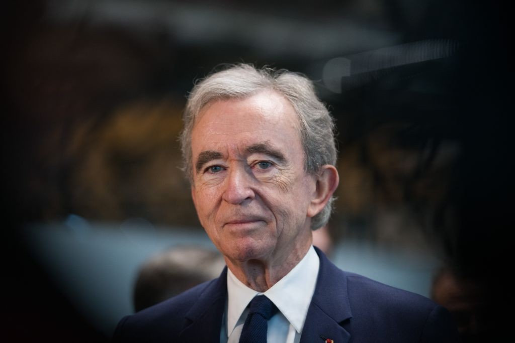 Dono da Louis Vuitton é a pessoa mais rica do mundo em 2023