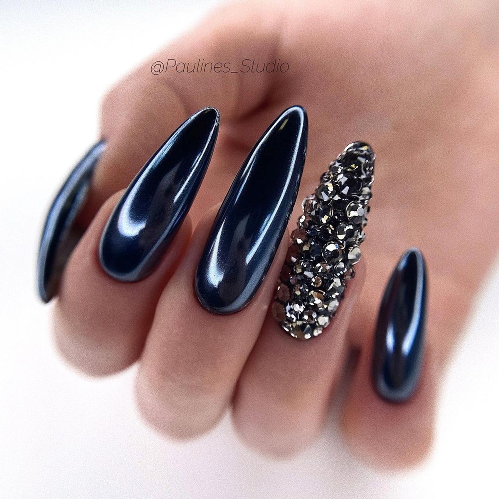 Unhas decoradas com pedras: ideias e inspirações para inovar na sua ...