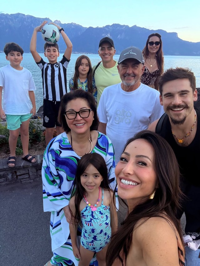 Sabrina Sato revela estado de saúde grave de seu pai e pede orações ...