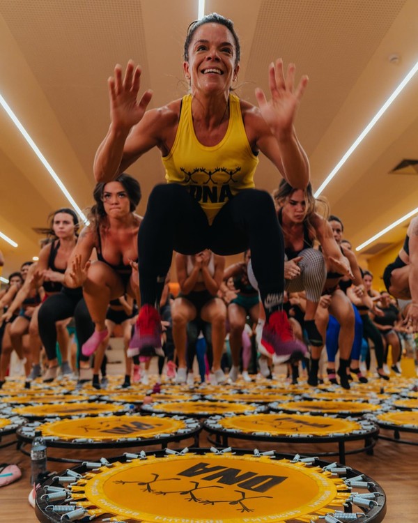 Carol Vaz, treinadora das famosas, pontua: ‘Ninguém frequenta a ...