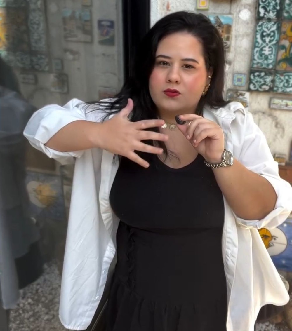 Atriz mirim de 'Avenida Brasil', Karol Lannes relembra trauma após mídia expor seus pais gays ...