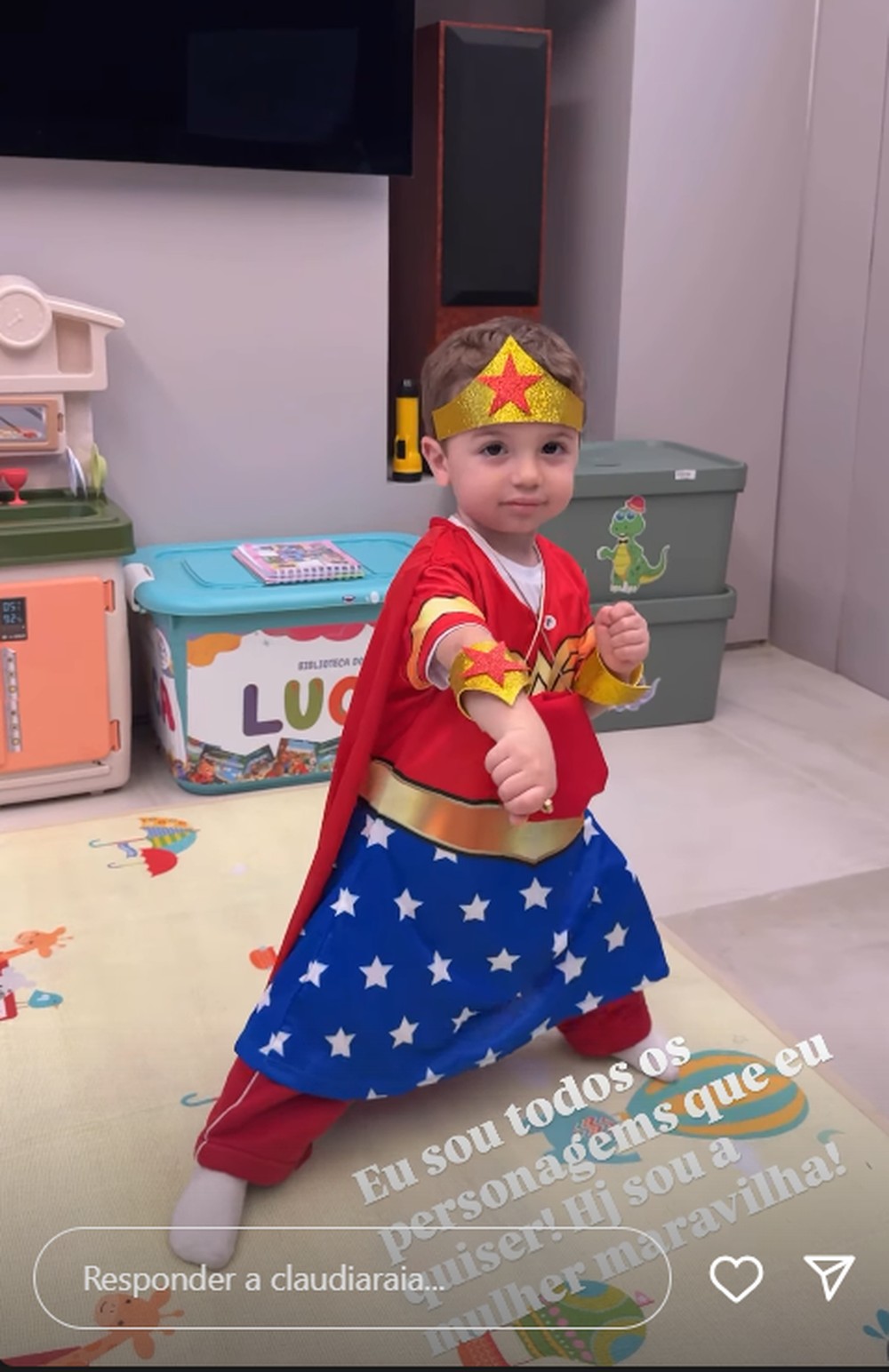 Claudia Raia mostra o filho caçula fantasiado como Mulher-Maravilha ...