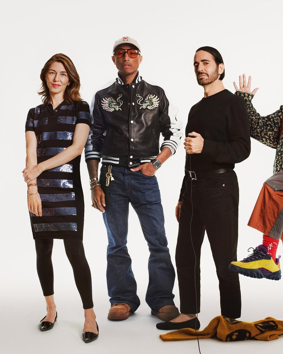 40 anos de Marc Jacobs: estilistas recriam peças icônicas da marca ...