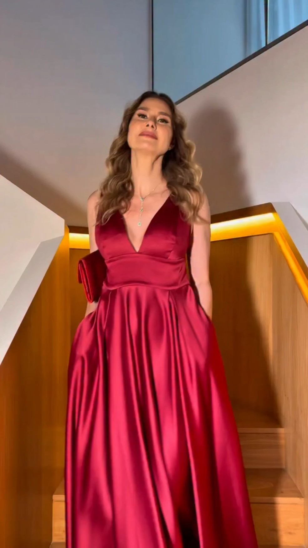 Longe das novelas há uma década, Lavínia Vlasak comemora 50 anos e faz ...