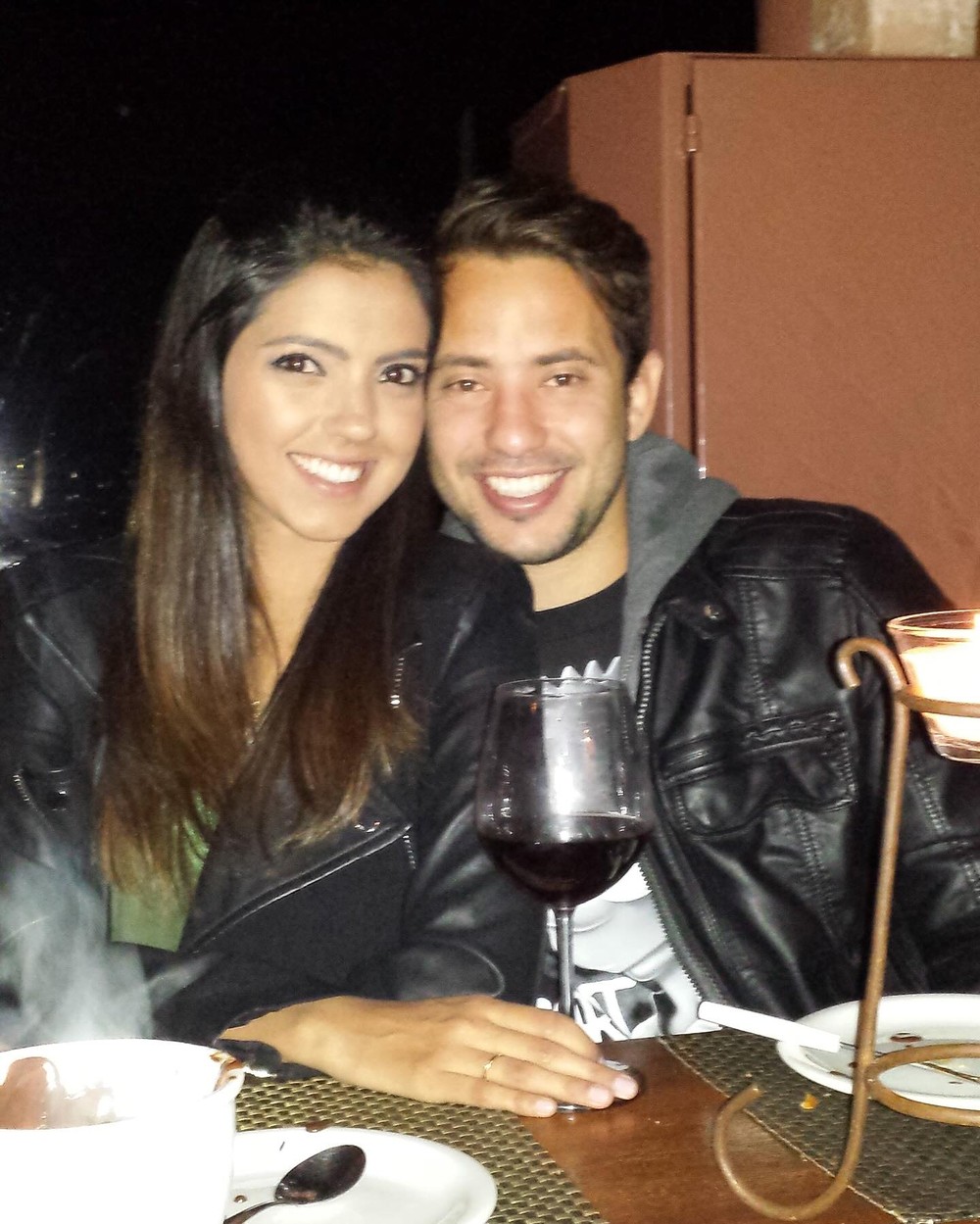 Everton Ribeiro comemora 18 anos casado com Marília Nery: 'Me apaixonei ...