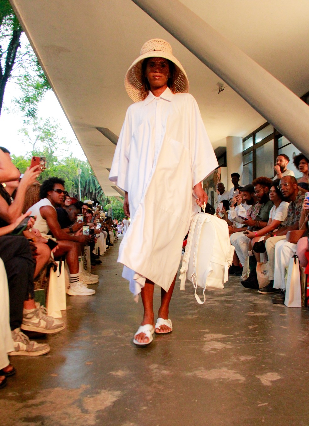 Desfile Isa Silva no Museu Afro tem inspiração em Dete Lima, estilista ...