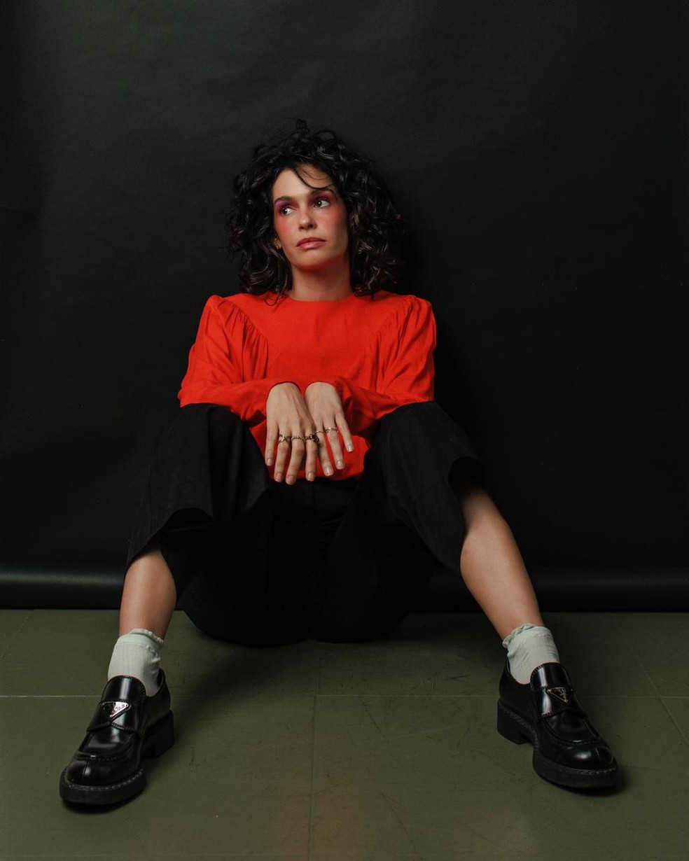 'Me tornei menos egoísta': Maria Flor conta como a maternidade a deixou ...