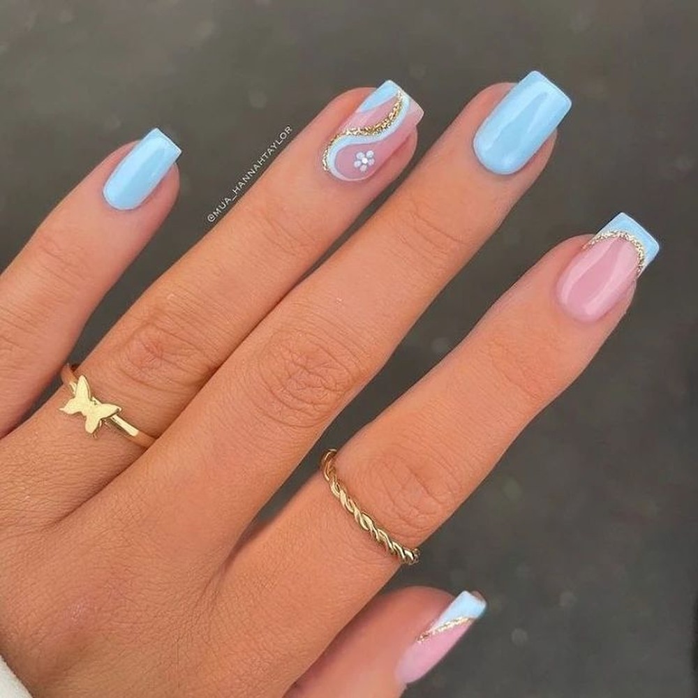 Unha de gel quadrada decorada: ideias únicas e delicadas para se inspirar