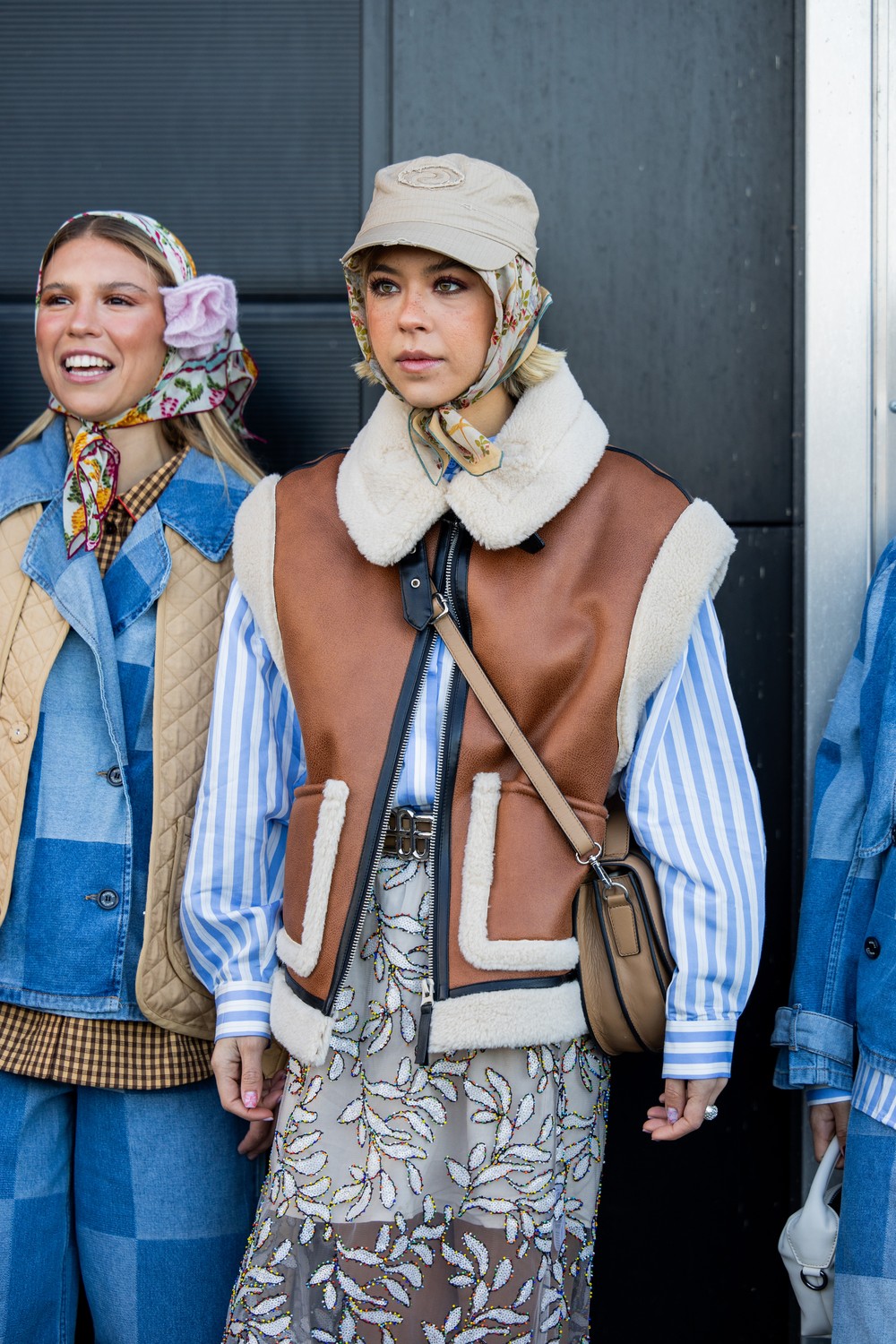 Disfarce ou estilo? Usar lenço com boné virou trend; aqui estão 6 ...