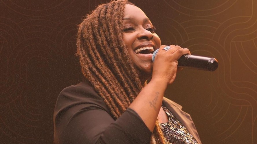 ‘Venci 10 anos de vício no crack e hoje uso o pagode gospel para ajudar ...