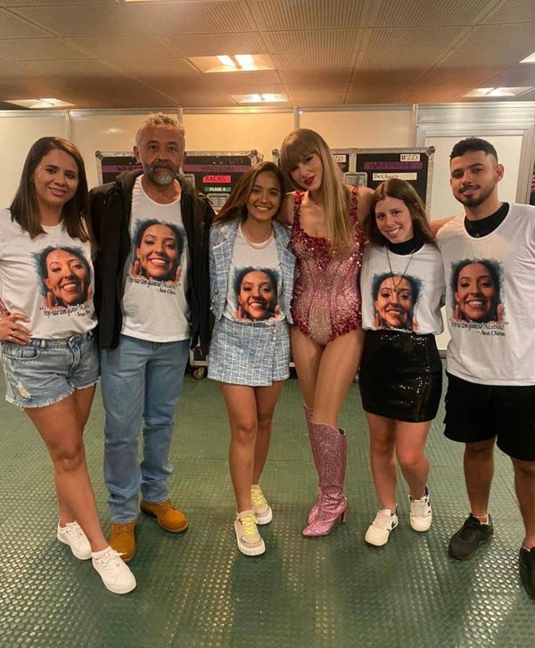 Mãe de Ana Benevides, fã que morreu durante show de Taylor Swift ...