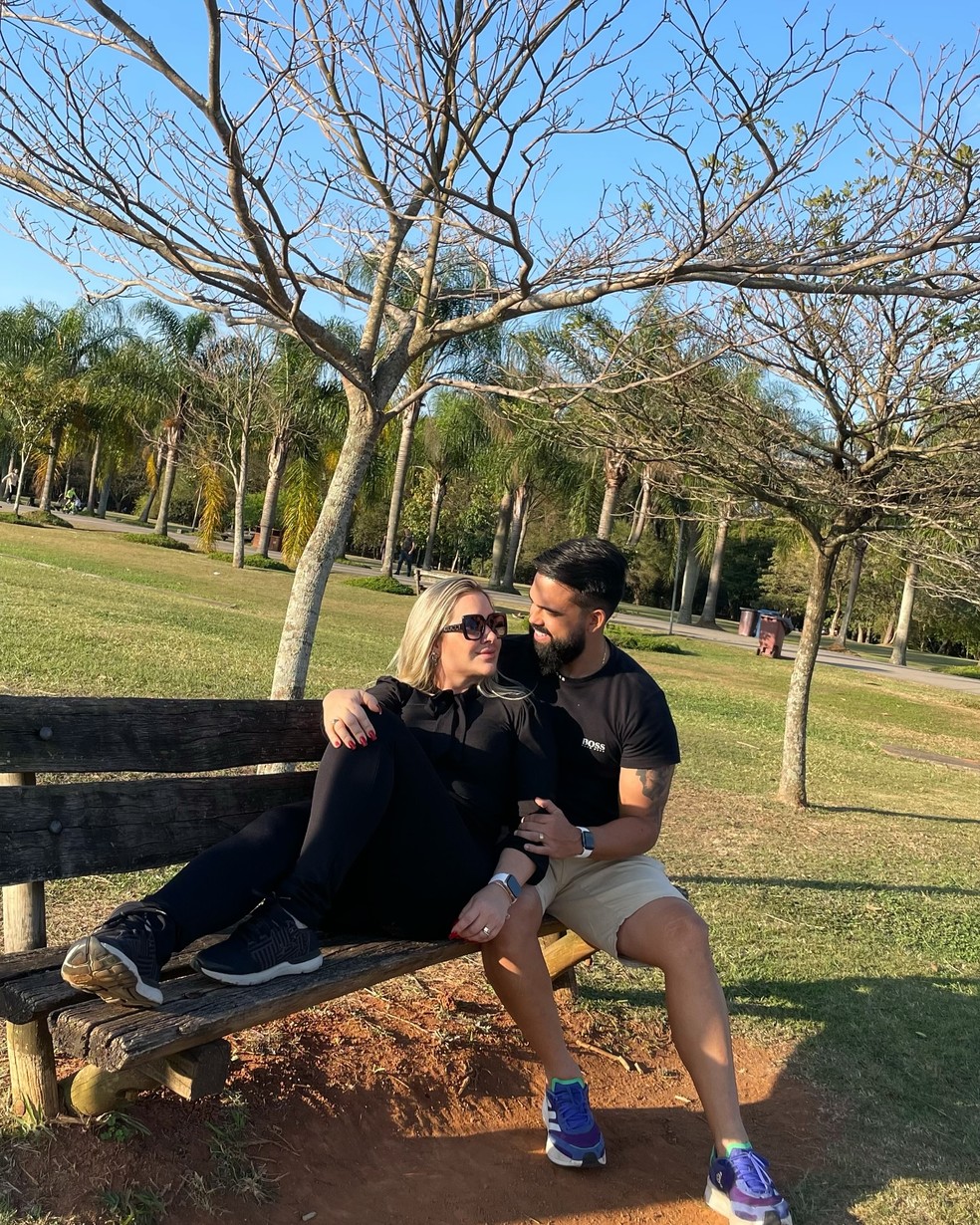 Ex-BBB Patrícia Leitte diz que se casou um mês após conhecer o marido ...