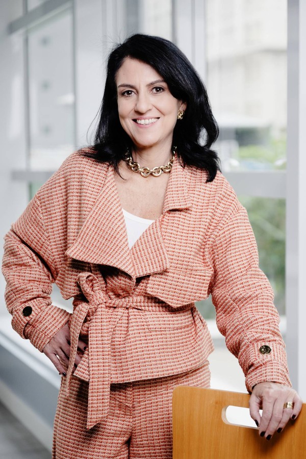 Nova campanha da Renner estimula reflexão sobre a liberdade feminina