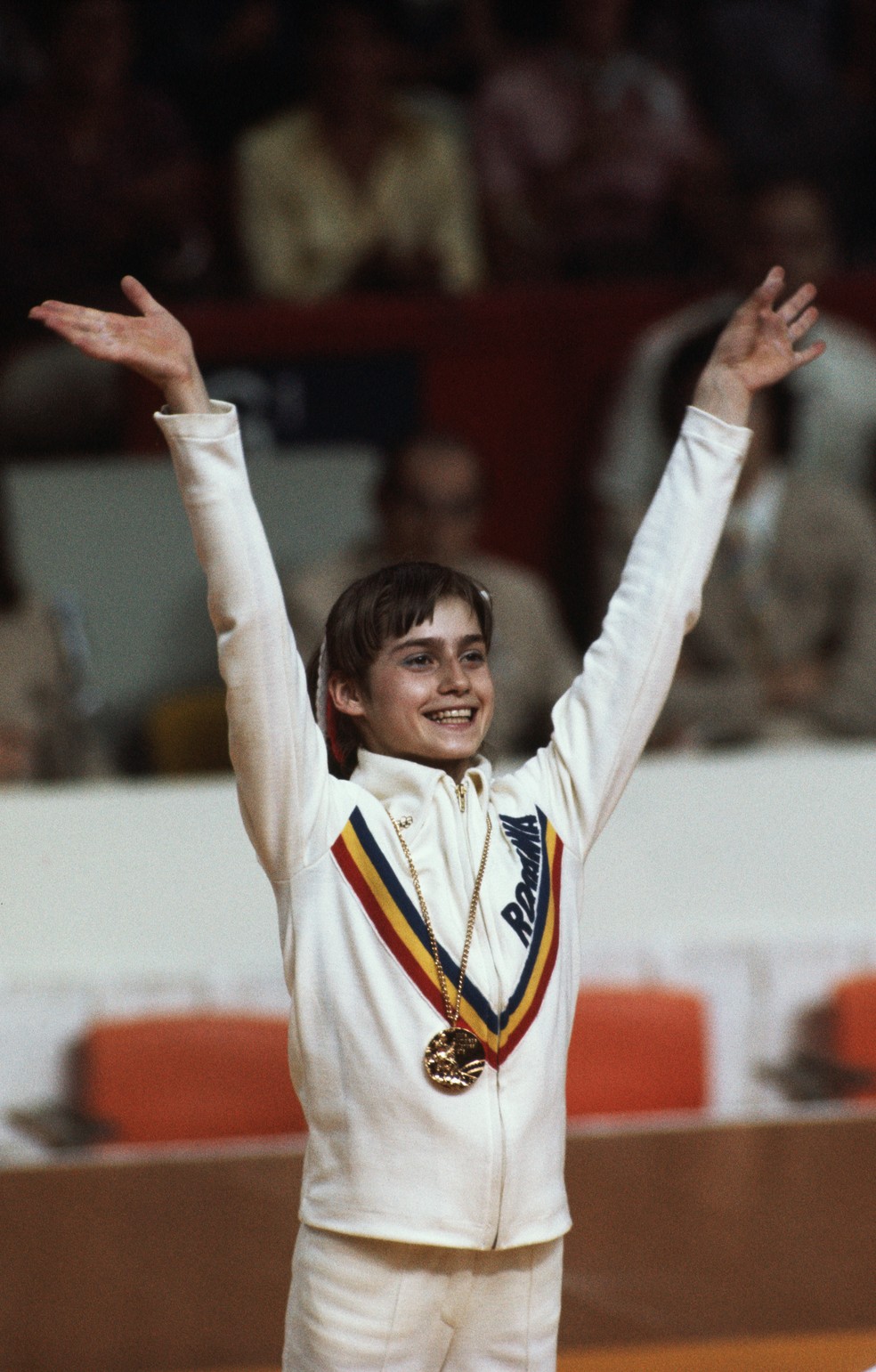 Olimpíadas: a incrível história de Nadia Comaneci, ginasta que recebeu ...
