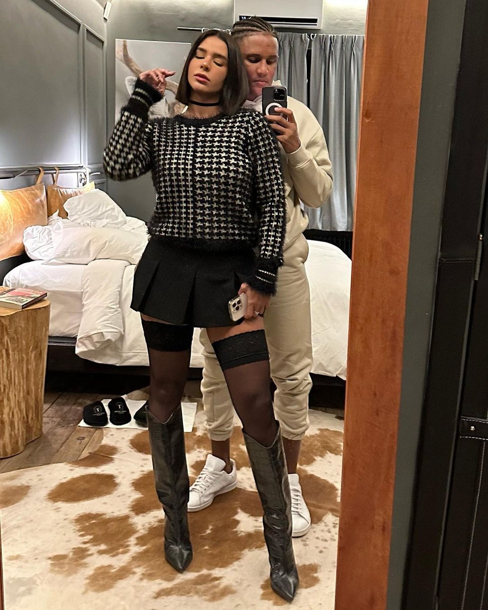 Kerline assume novo namorado em redes sociais: 'Uma coisa eu tinha que ...