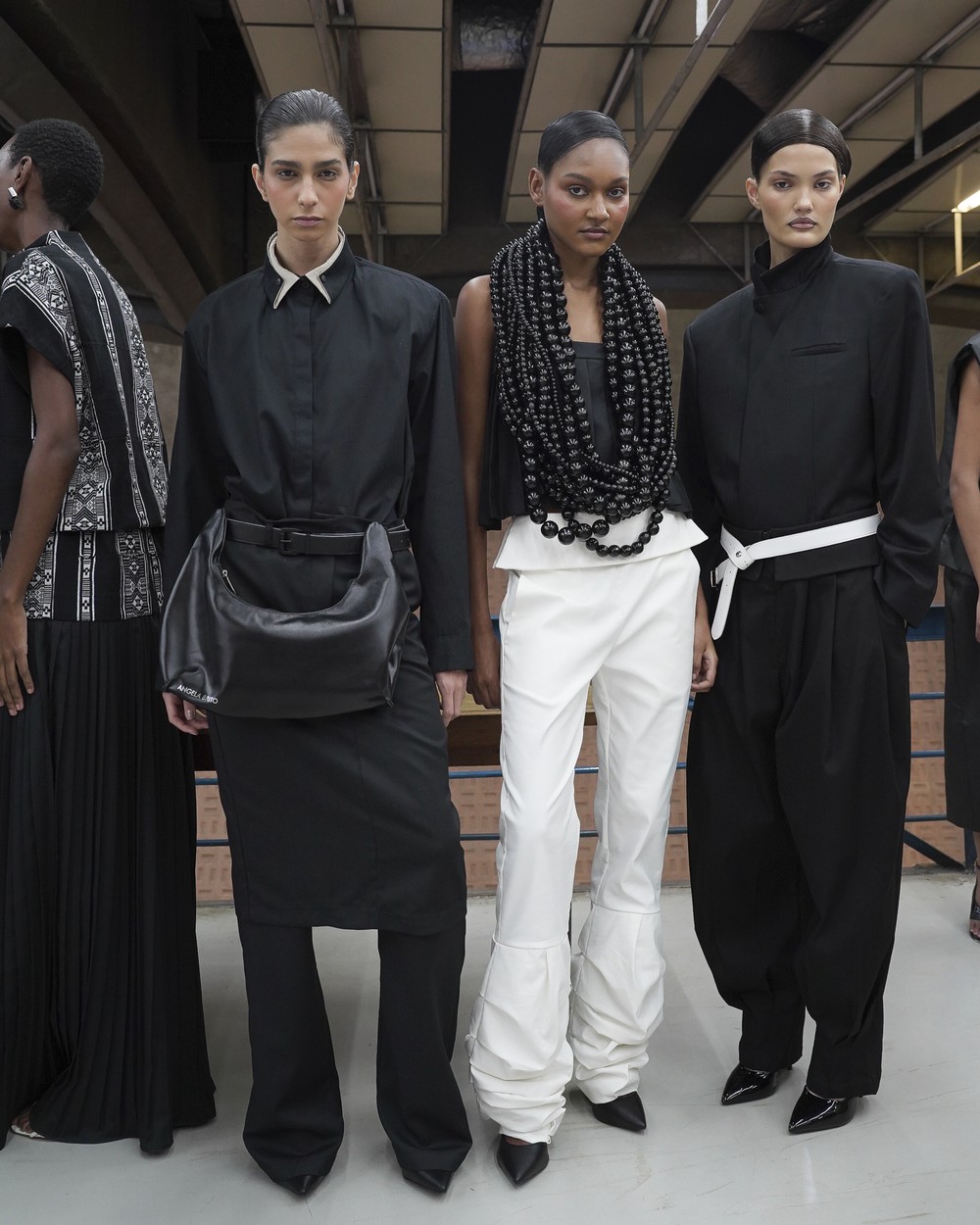 SPFW N60: Angela Brito olha para as rupturas e deslocamentos da Pangeia ...