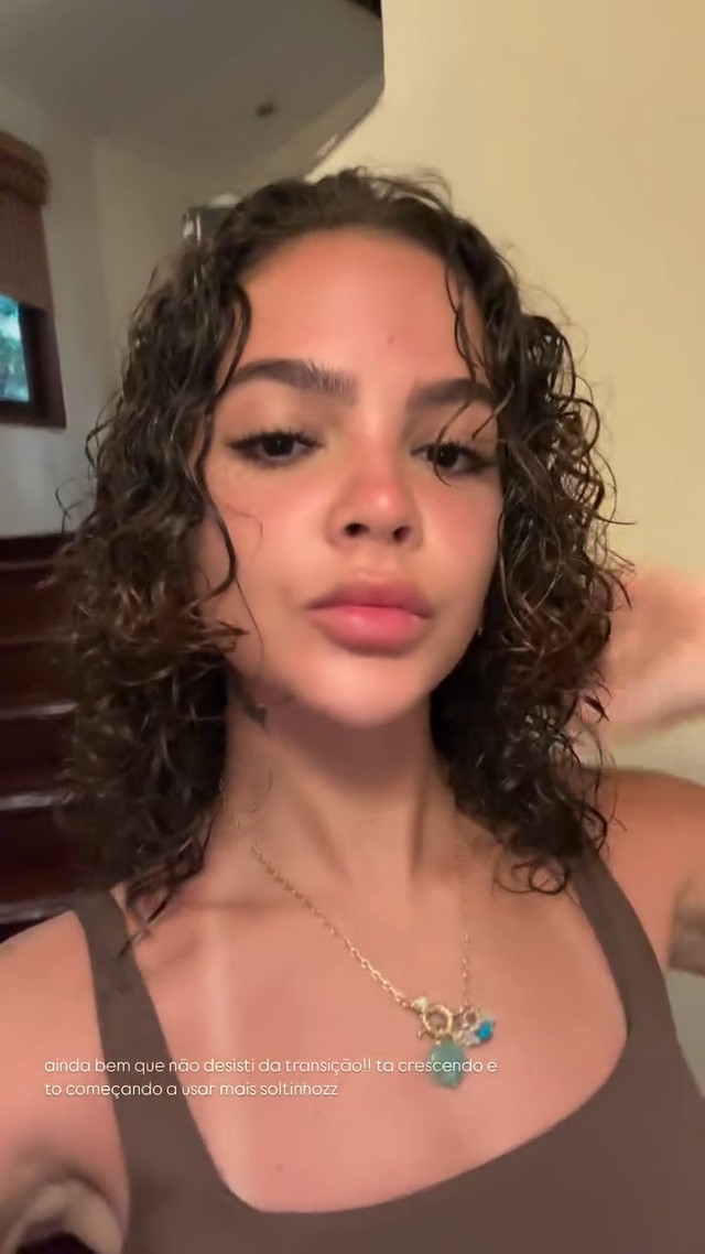Mel Maia mostra cabelo real após transição capilar e comemora: 'Ainda ...