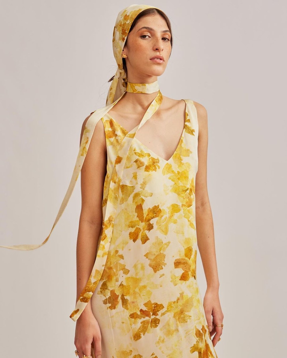 11 mulheres estilistas que marcaram a história da moda no Brasil