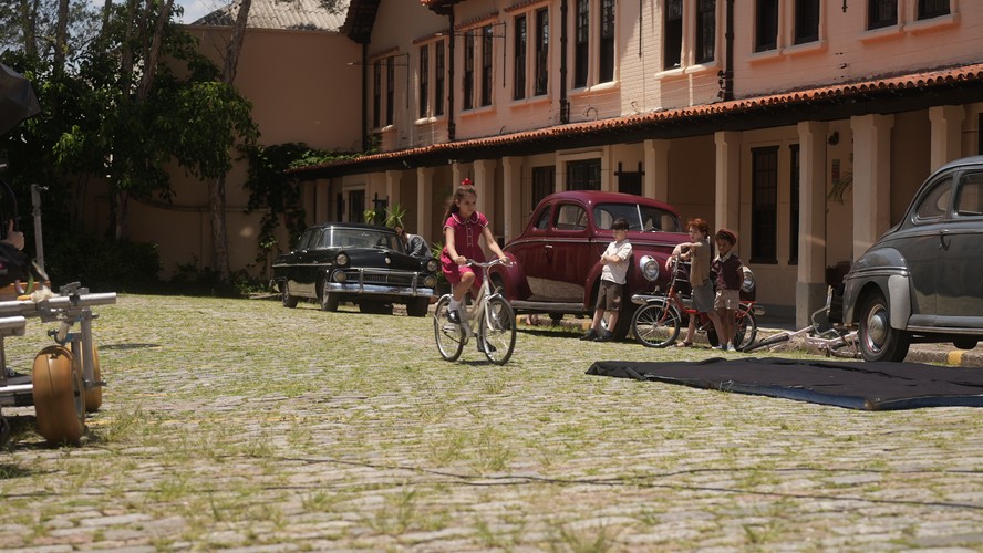 Nova campanha da Renner estimula reflexão sobre a liberdade feminina