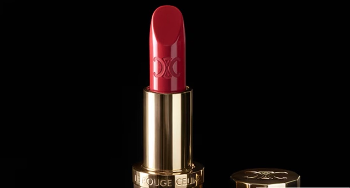 Celine lança linha de beleza: saiba tudo sobre o primeiro produto da ...