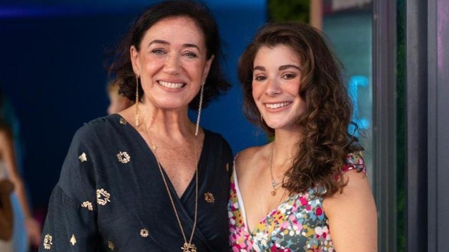 Lilia Cabral se emociona ao comemorar aniversário de 29 anos da filha, Giulia Bertolli ...