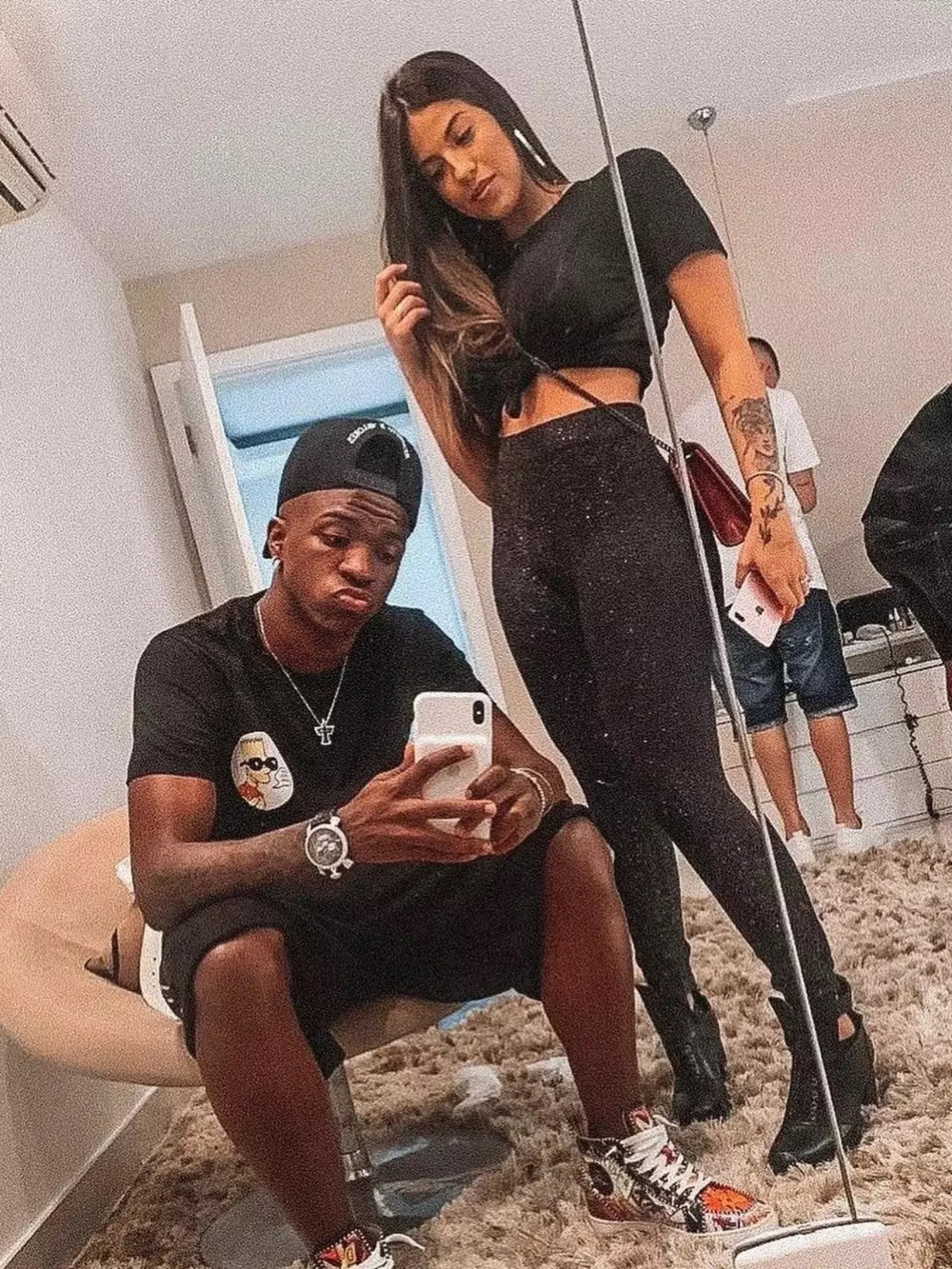 Quem é Isabella Ladera, criadora de conteúdo apontada como novo affair de Vini Jr.?