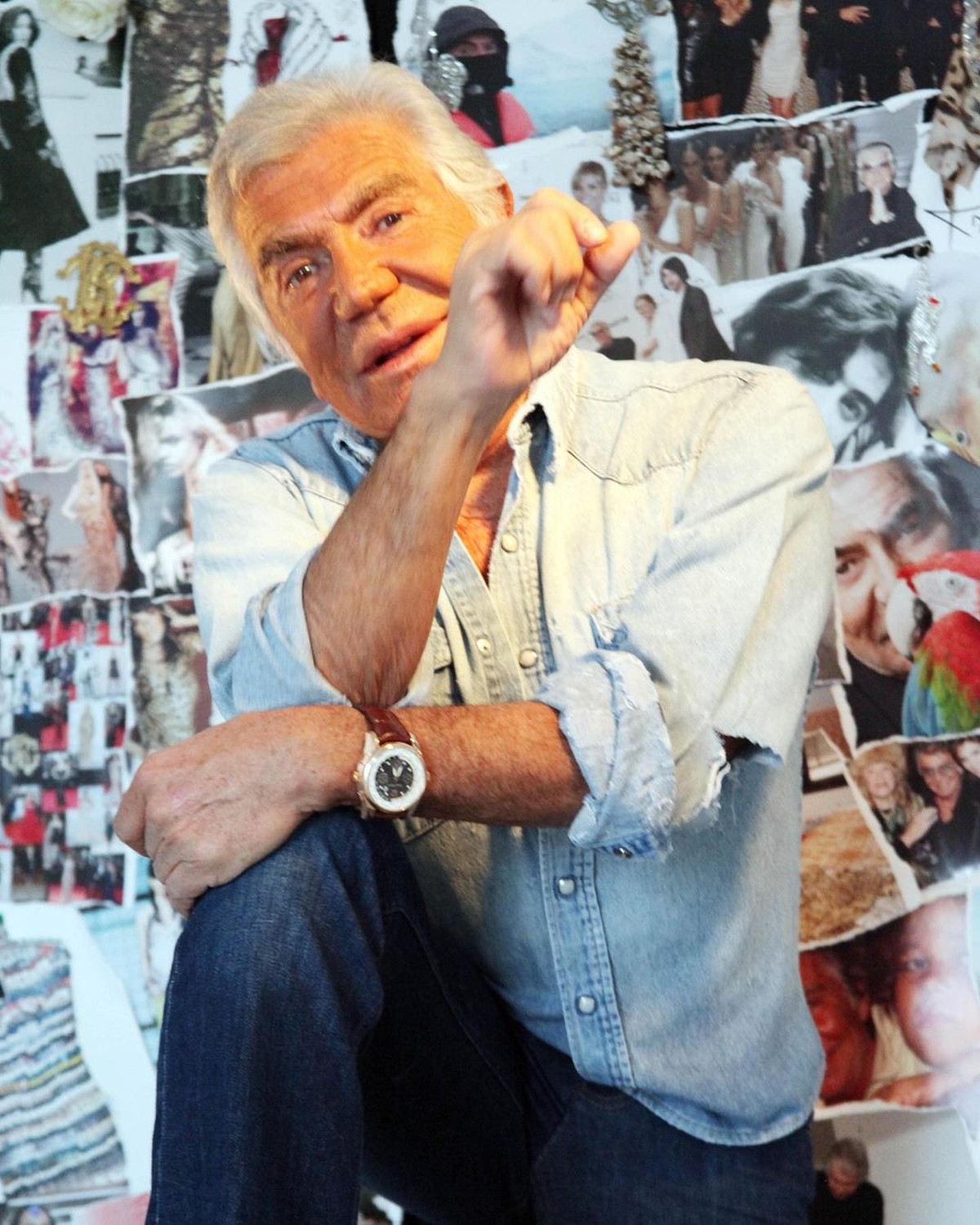 Roberto Cavalli, estilista percussor do 'mobwife', morre aos 83 anos