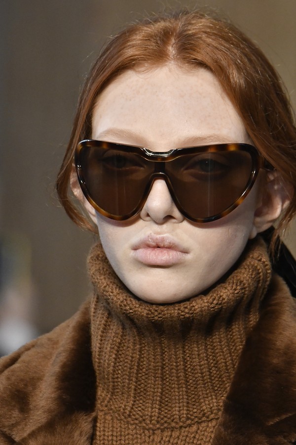 Max Mara leva coleção moderna e elegante ao inverno de Milão