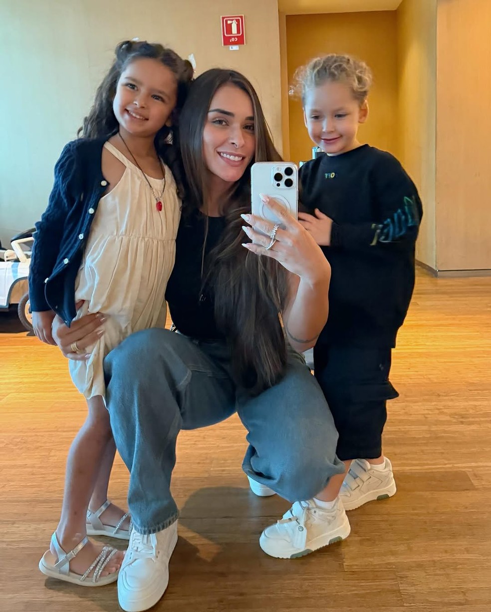 Tainá Castro, mulher de Militão, pede que Karoline Lima não poste seus ...