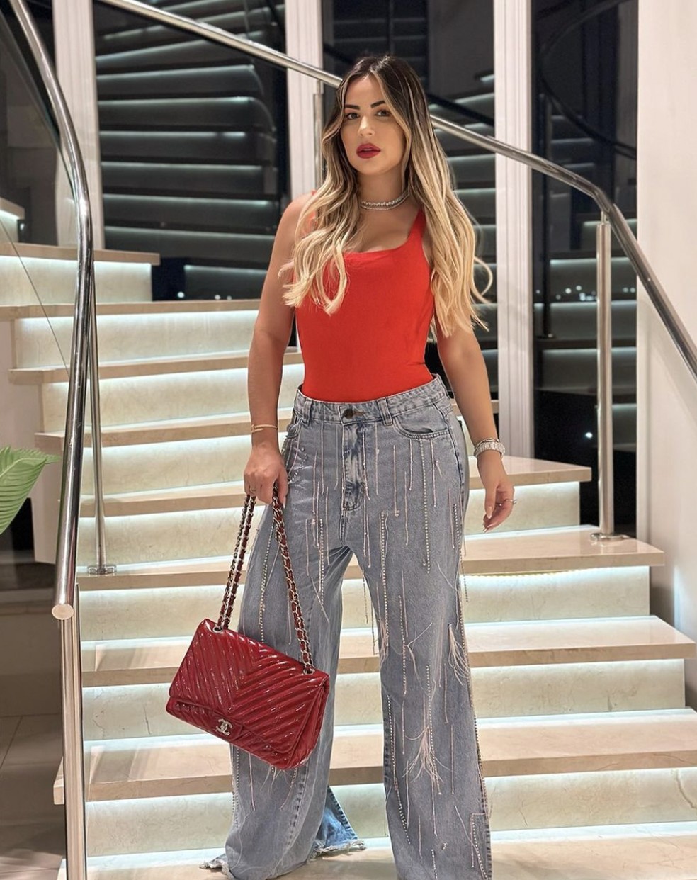 A vida de luxo de Deolane Bezerra: influencer é dona de 12 casas ...