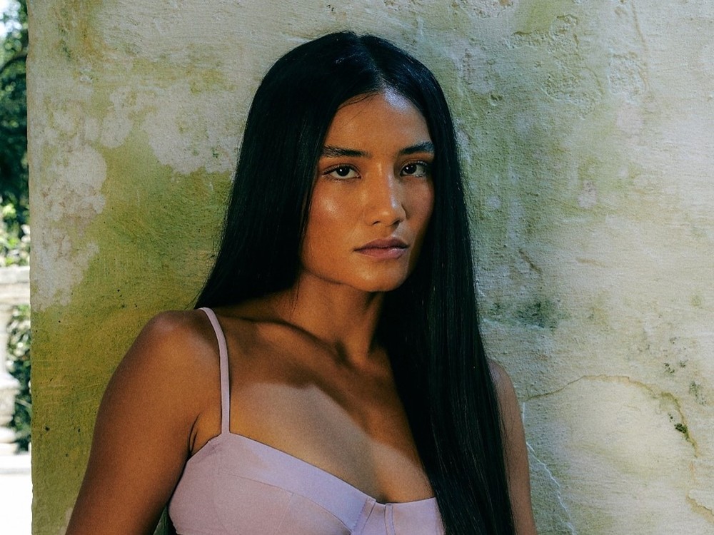 Dandara Queiroz, modelo que mais desfilou na SPFW, estreia na Globo