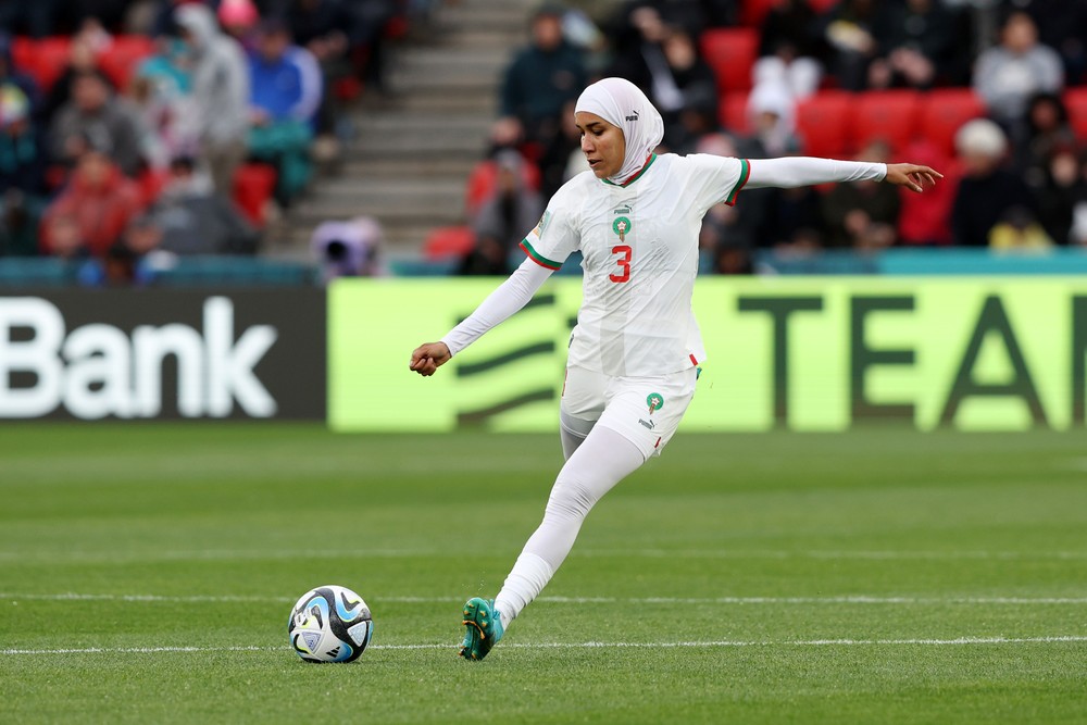 Zagueira do Marrocos é 1ª a usar hijab em Copa do Mundo Feminina; por que isso é histórico?