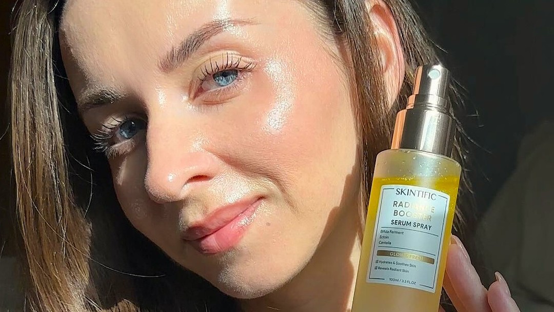 9 influencers de beleza entregam quais são os melhores blushes do momento